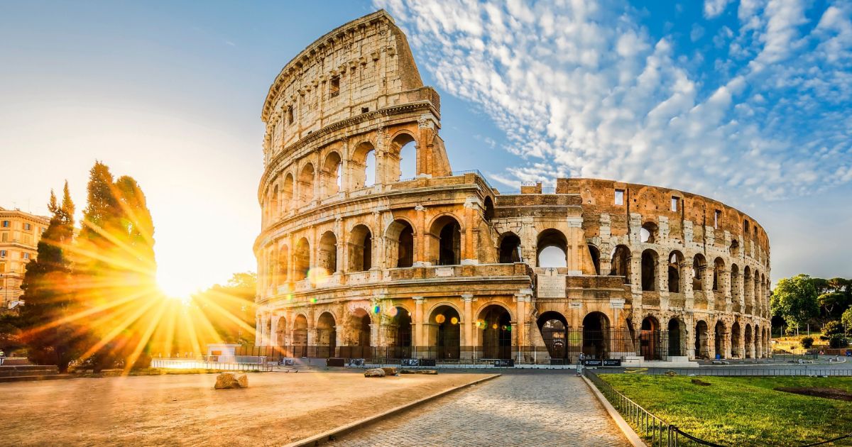 Curso Técnico em Guia de Turismo Internacional EAD em Iracemápolis - SP ...